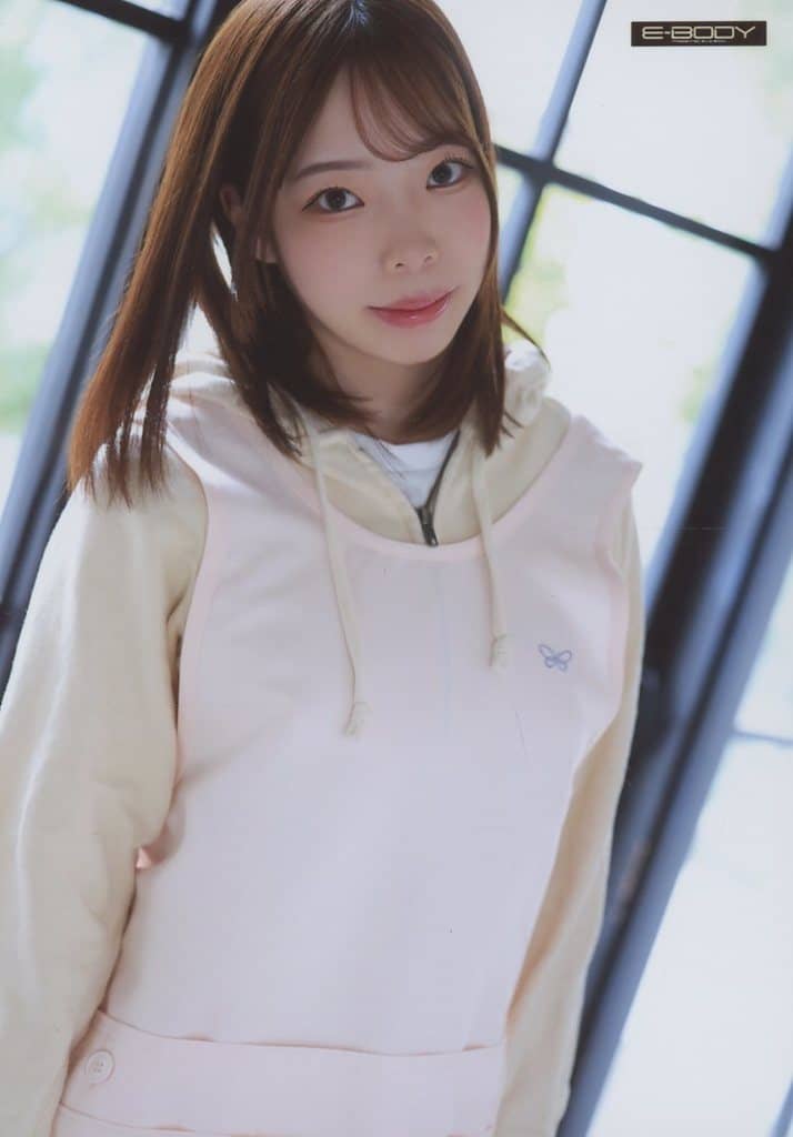 駿河屋 【買取】坂井ななdvd「子供達がみんな大好きな優しい”なな先生”が実はむっつりスケベ エプロンで隠していたグラドル並み細身